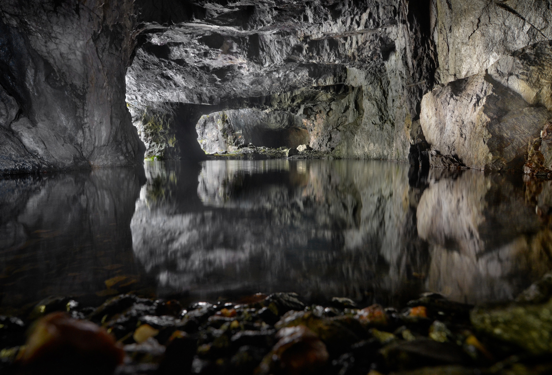 Committed & Striving For A Zero-Carbon Future - MINESTORAGE